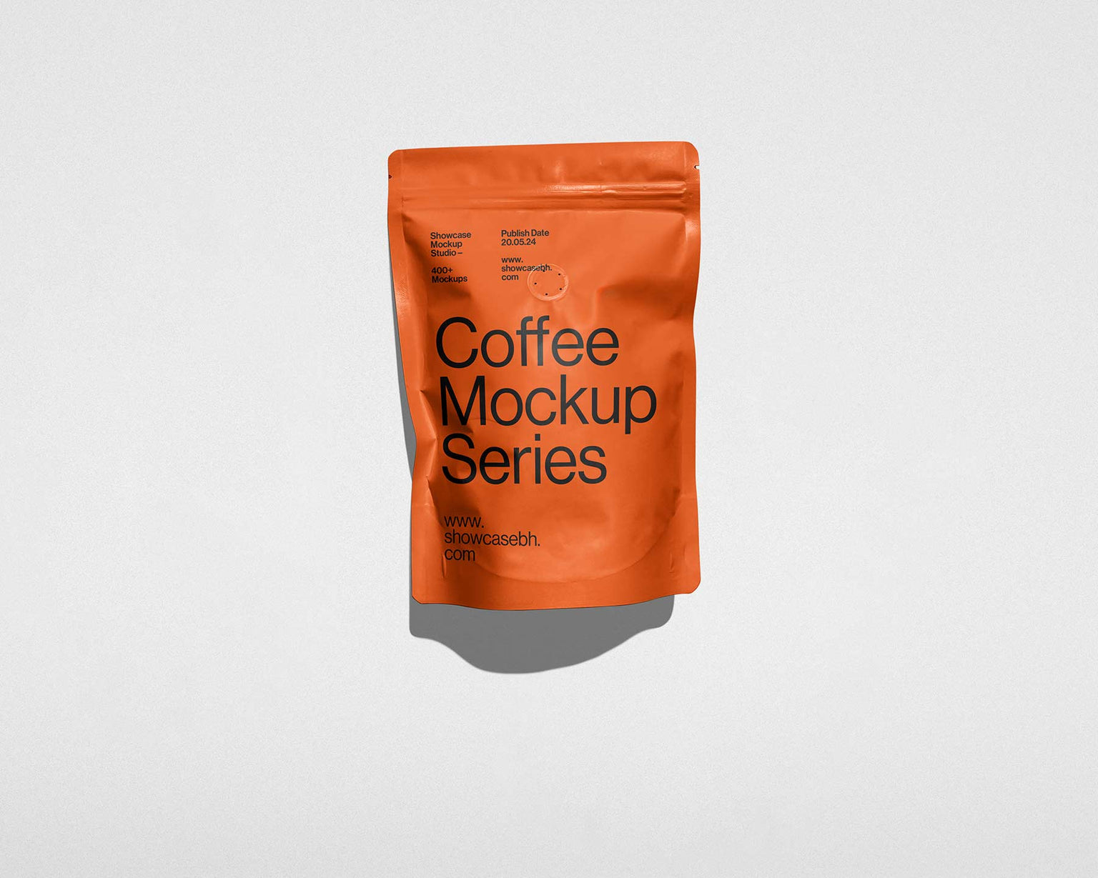 C11_Coffee Bag Mockup – Showcase Mockup Studio